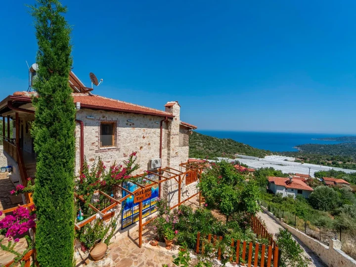 Istlada Tas Ev Apart - Kekova Island