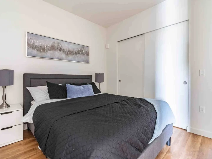 1br | Rooftop, Gym, Views | Bellevue | Sophari B - Redmond, WA