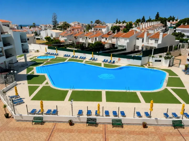 Bnb Homes Lili Seaview Residence, 4 Terraces, 2 Pools & Ac, Parking, Gym - Albufeira