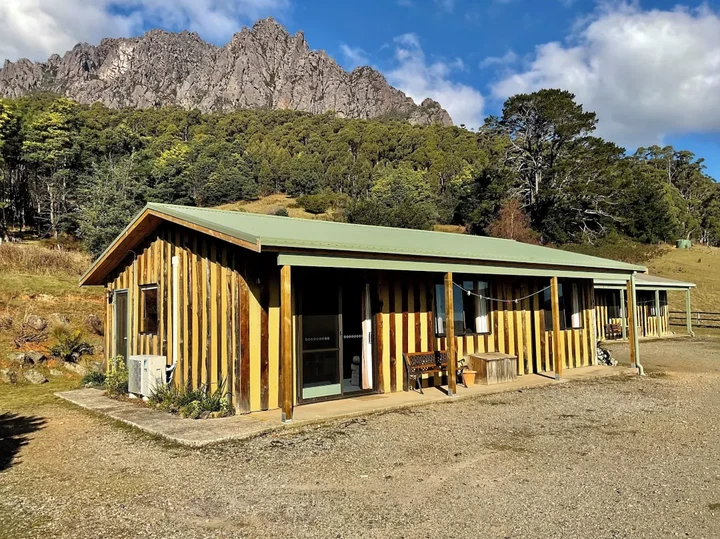 Silver Ridge Retreat - Tasmania