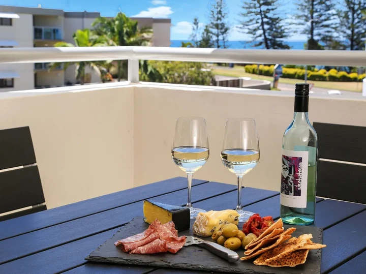Beach Club Mooloolaba - Alexandra Headland