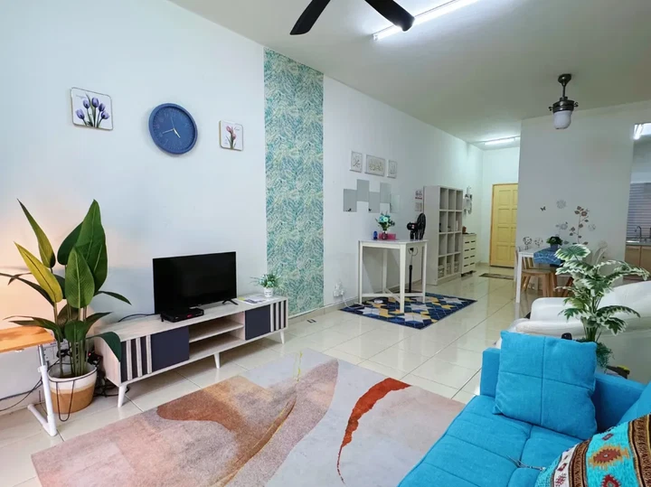 Sri Ixora Kajang | Spacious 3br W/ Full A/c - Kajang