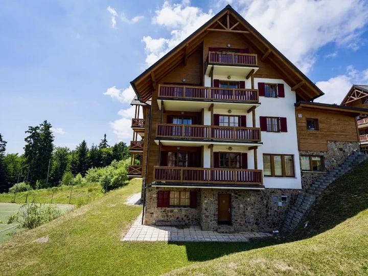 Pohorje Village Wellbeing Resort - Forest Hotel Videc - Slovenia