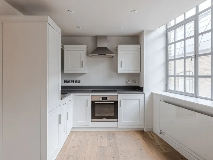 The Eyre Suite Four - Farringdon - By Frankie - Central London
