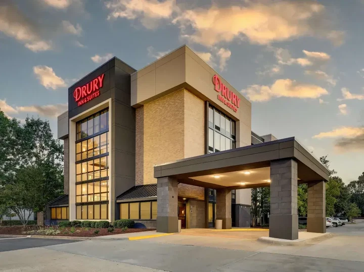 Drury Inn & Suites Charlotte University Place - Charlotte, NC