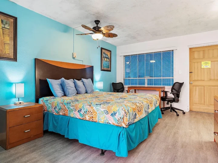 Malibu Resort Motel - Treasure Island, FL