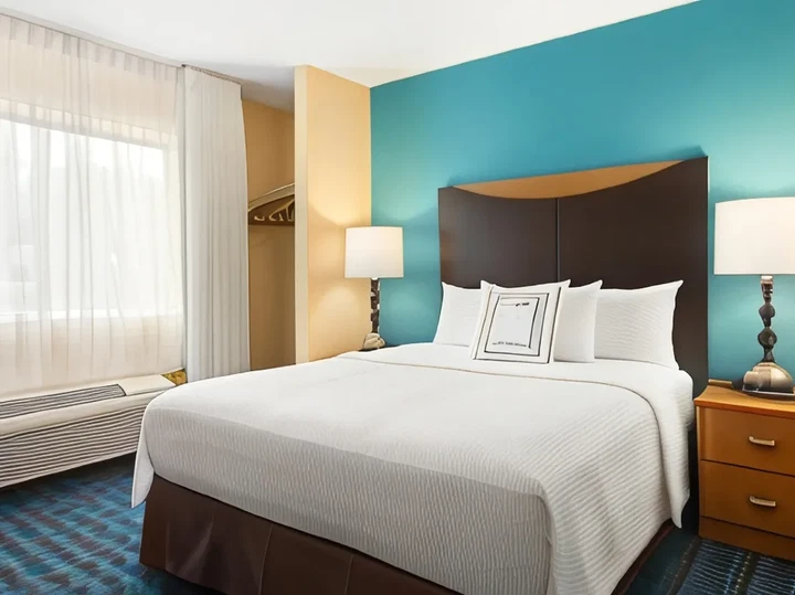 Amerivu Inn And Suites - Grand Forks, ND