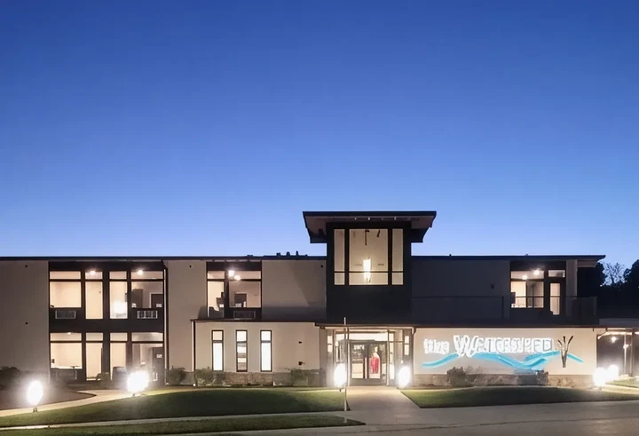 Watershed Hotel - Sheboygan, WI