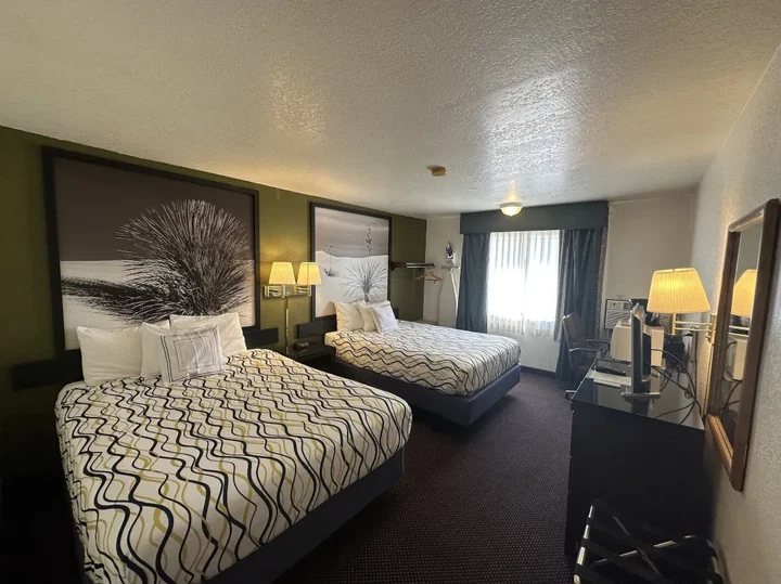 Simple Rewards Inn - Ruidoso, NM