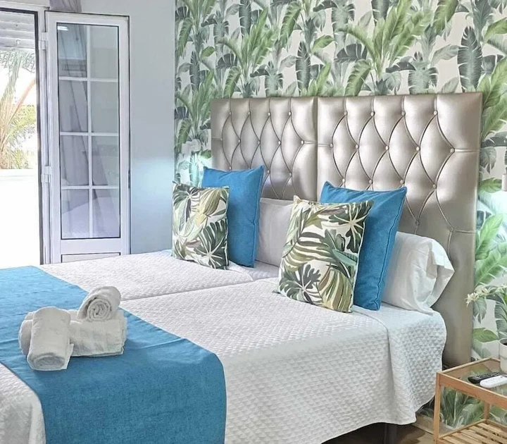 Candisol Cozy Inns - Málaga