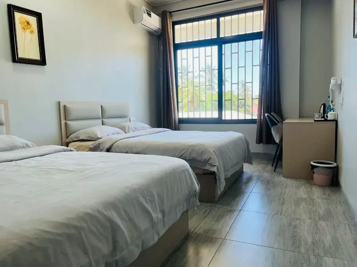 Regent Hotel - Dar es Salaam