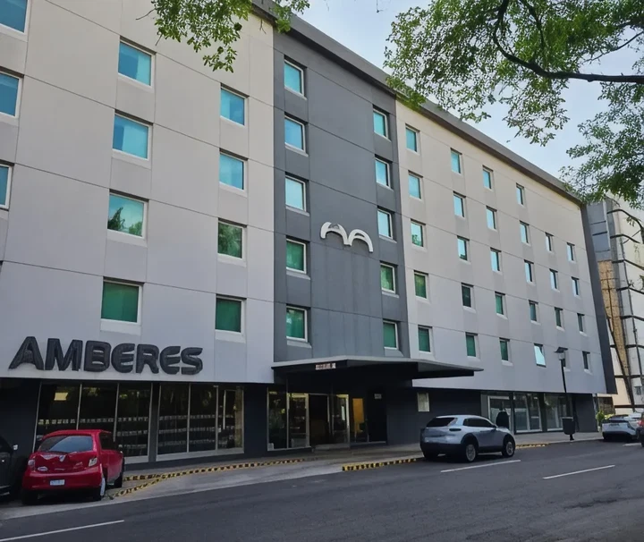 Hotel Amberes De Queretaro - Querétaro