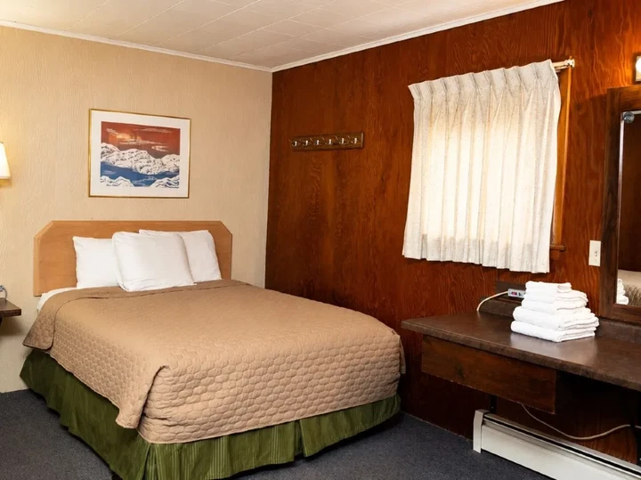Indianhead Ironwood Hotel - Ironwood, MI