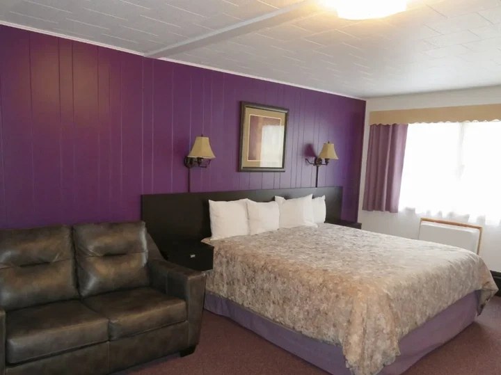 Cedars Motel - Ironwood, MI