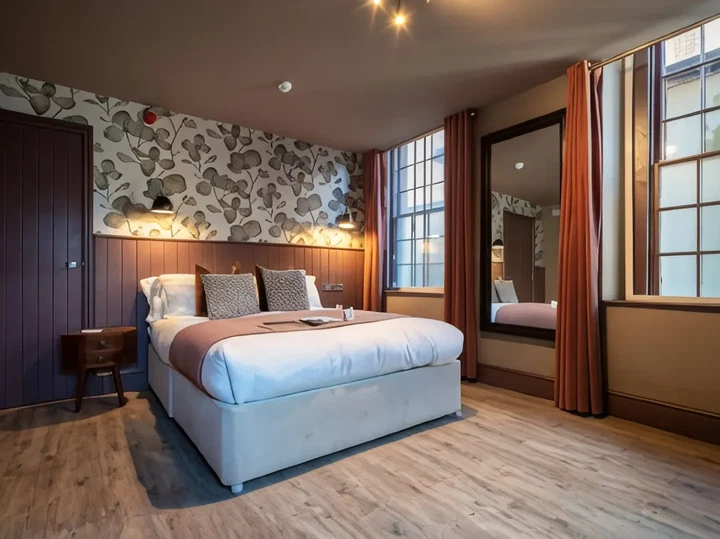 The Archangel,restaurant & Bar With Rooms - Frome
