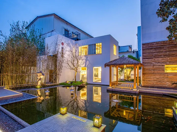 Suzhou Overseas Chinese Hotel - 