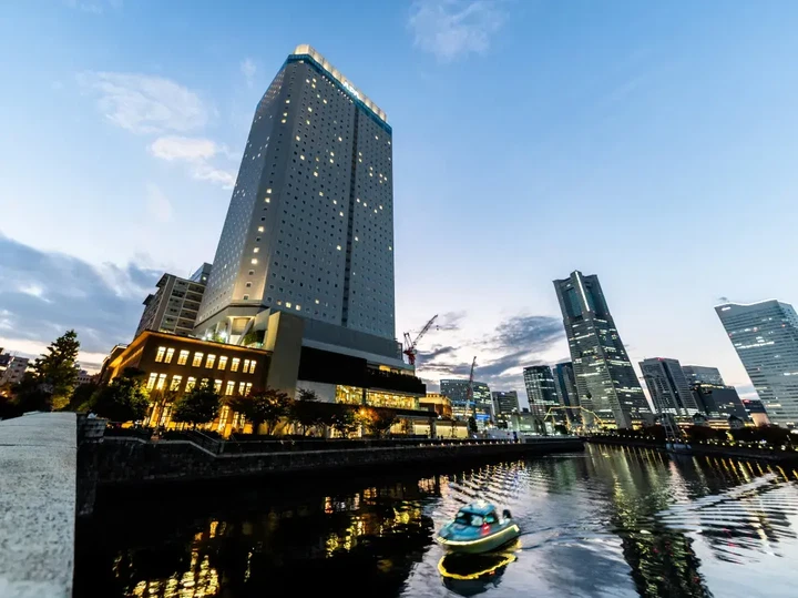 Apa Hotel And Resort Yokohama Bay Tower - Kanagawa