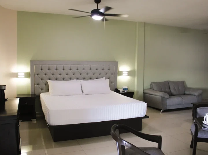 Hotel Mirage - Michoacán