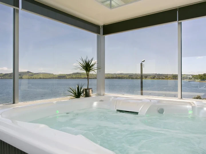 The Cove - Bay of Plenty