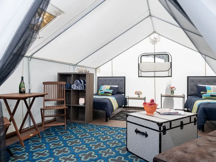 Surrey Resort - Guerneville, CA