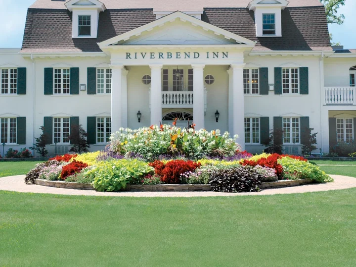 Riverbend Inn & Vineyard - Youngstown, NY