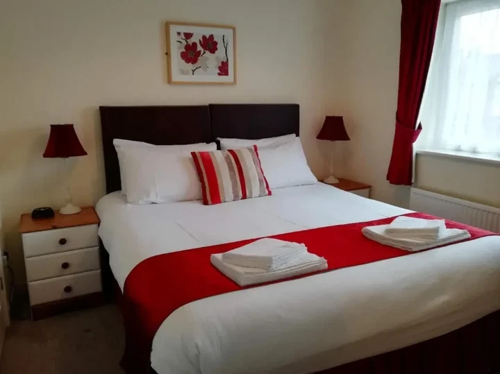Green Haven Guest House - West Midlands