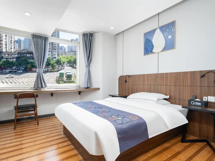 Yimi Hotel -