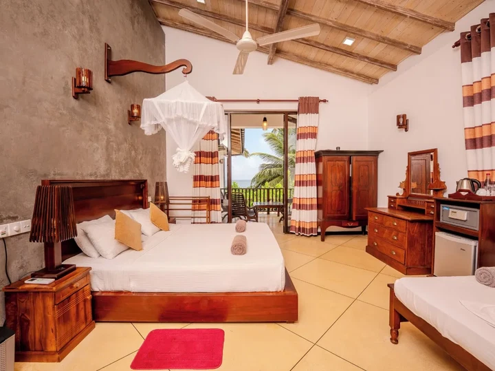 Central Beach Inn - Mirissa