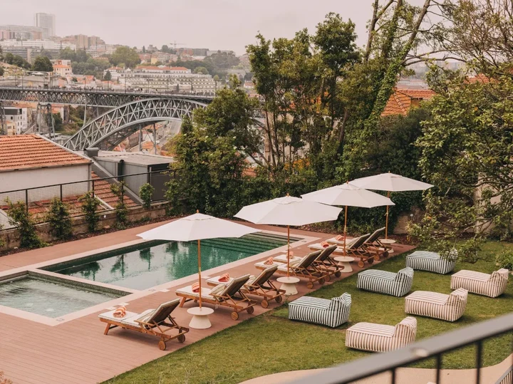 Torel Lenscape - Porto