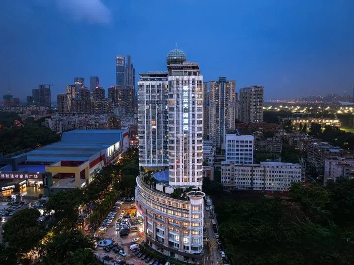The Skytel Imcc Shenzhen - Tin Shui Wai