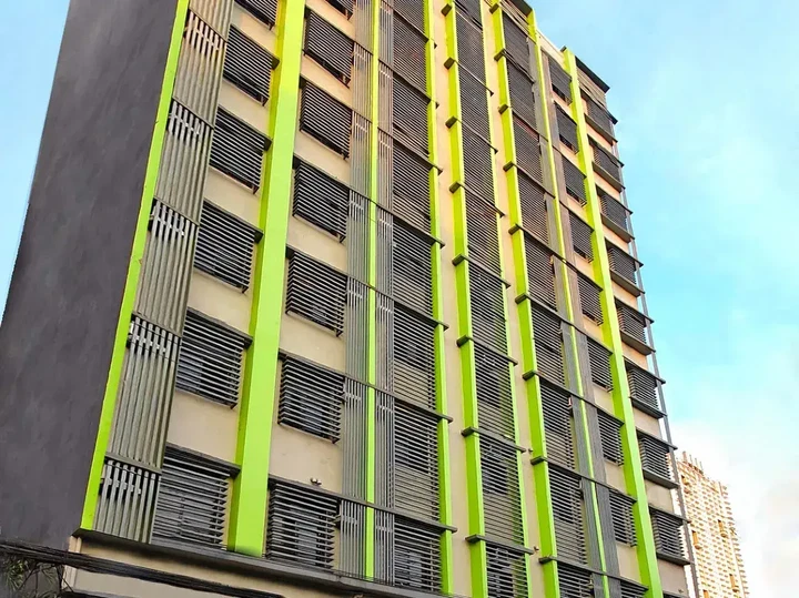 Un Residences - Manila