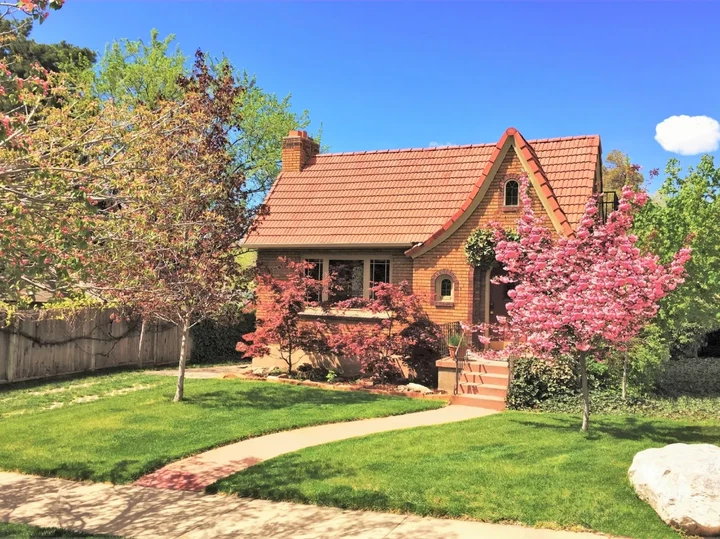 6-bedroom Masterpiece In The Historic District - Salt Lake City, UT