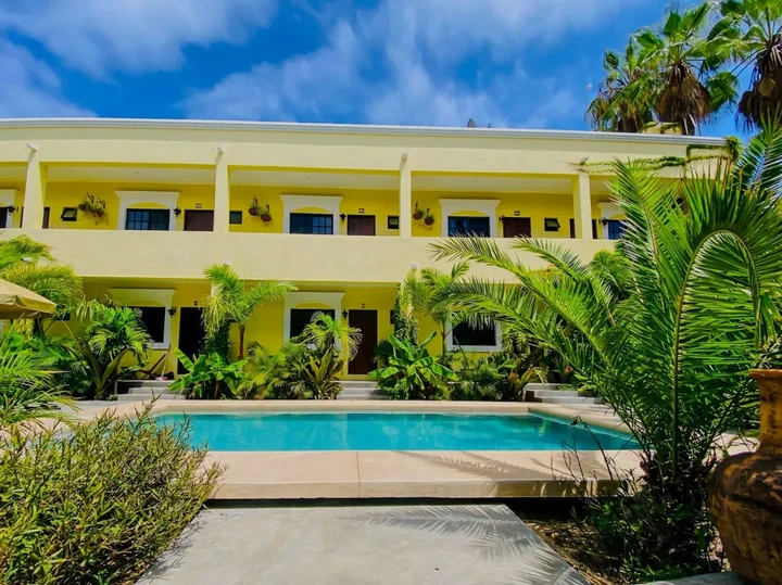 Gallo Azul Hotel, En El Corazón De Todos Santos - Todos Santos