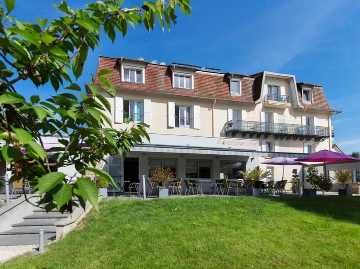 Logis Hôtel Beau Site - Luxeuil-les-Bains