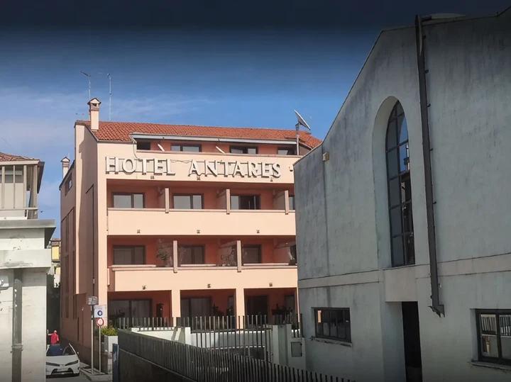 Hotel Antares - Grado