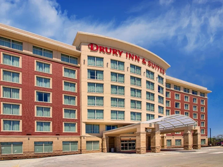 Drury Inn & Suites Iowa City Coralville - Iowa City, IA