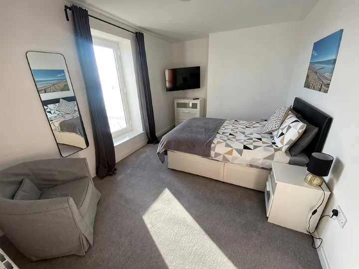 2 Juliet Balconies, Sea Views - Bridlington