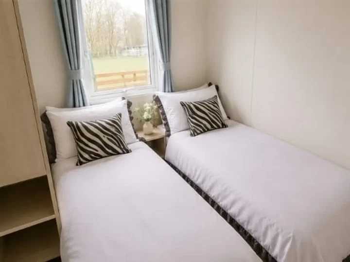Mkrj Luxury – Parkdean Camber Sands - Partking – Sleeps 8 - Pet Friendly - Sp37 - Camber Sands