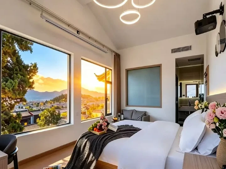 Moon · Yunxi Galaxy Lives In The Ancient City Panoramic Hotel - Lijiang
