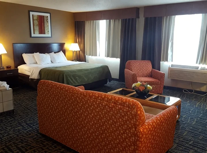 Quality Inn Ozark-springfield South - Ozark, MO