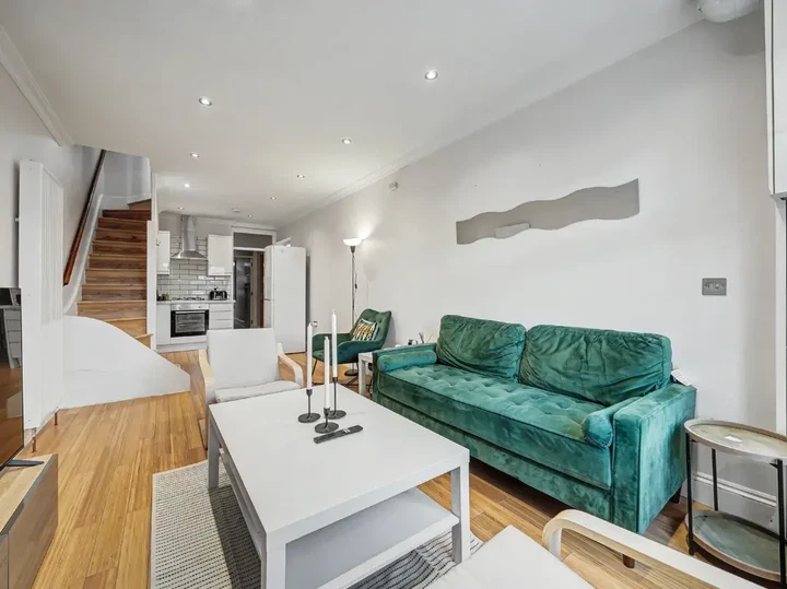 Elegant Stay In London | 7 Mins To Norbury Station - London