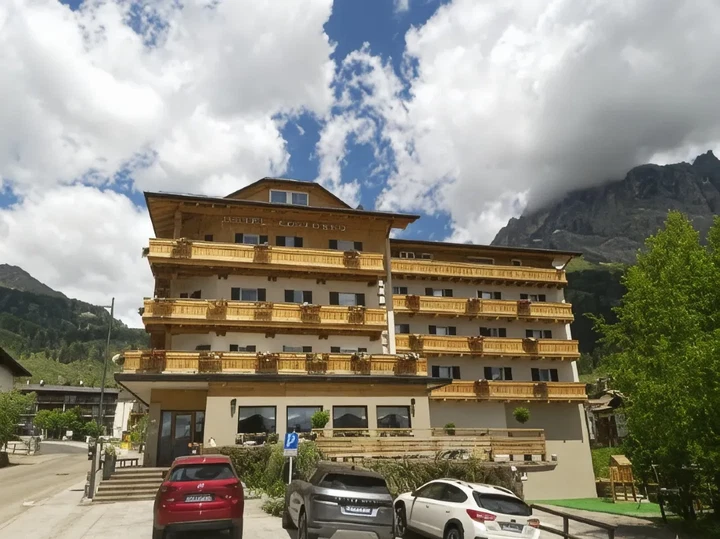 Family Hotel Colfosco San Martino Di Castrozza - San Martino di Castrozza