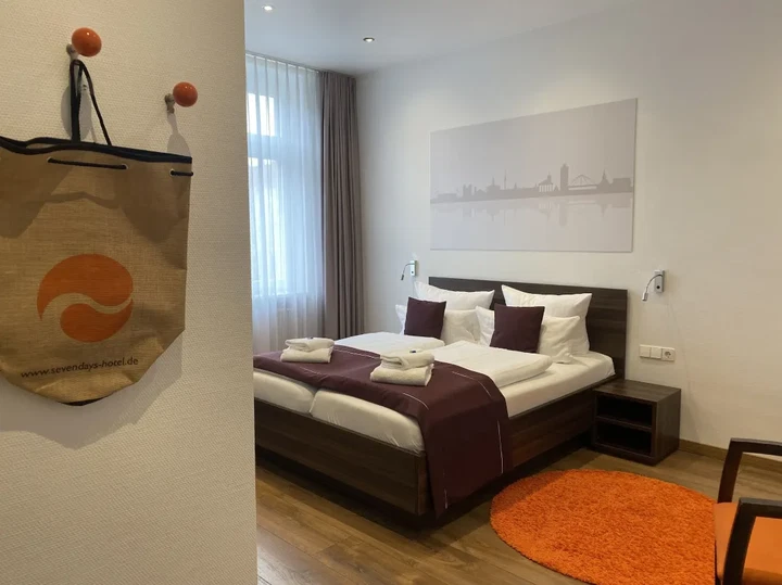 Sevendays Hotel Karlsruhe - Karlsruhe