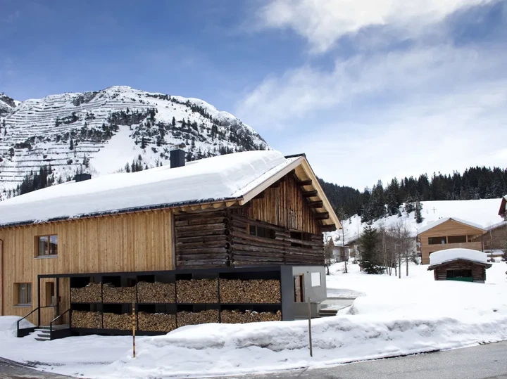 Alpina Lech - Your Home From Home - Lech