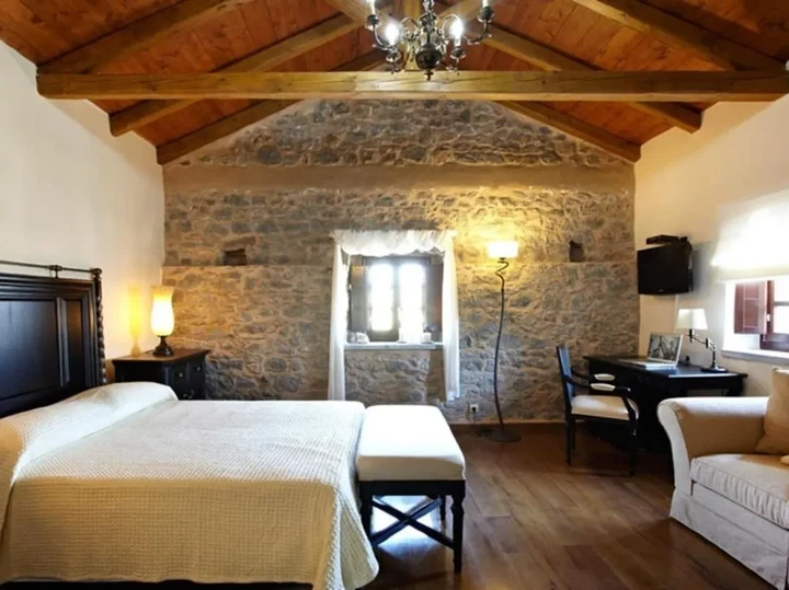 Petritis Guesthouse - Greece