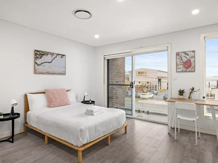 Cozy Private Rooms – Next To Bus Station & Shops - Sidney, Australia