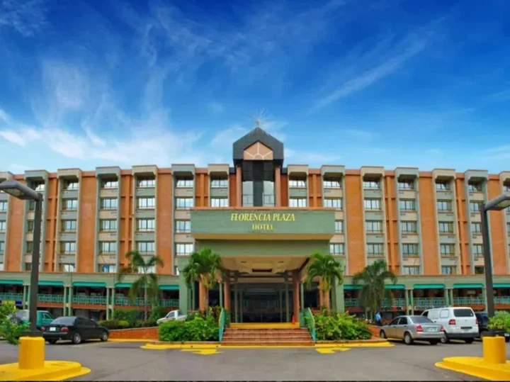 Florencia Plaza Hotel - テグシガルパ