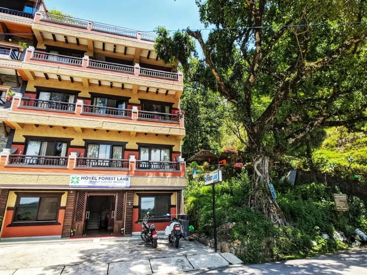 Hotel Forest Lake Backpackers' Hostel - Pokhara