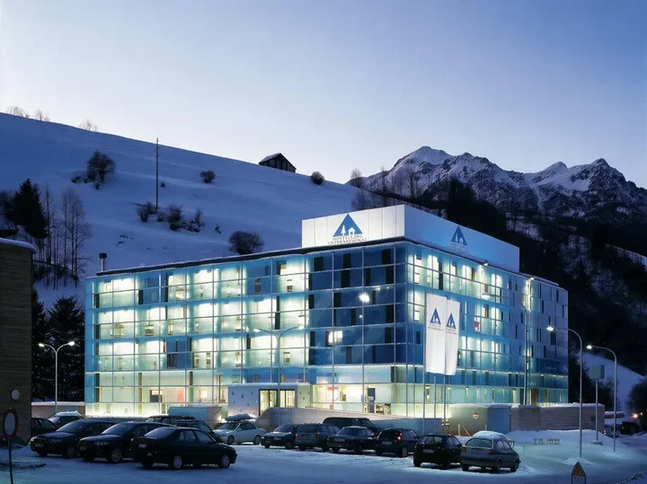 Savognin Youth Hostel - Canton des Grisons