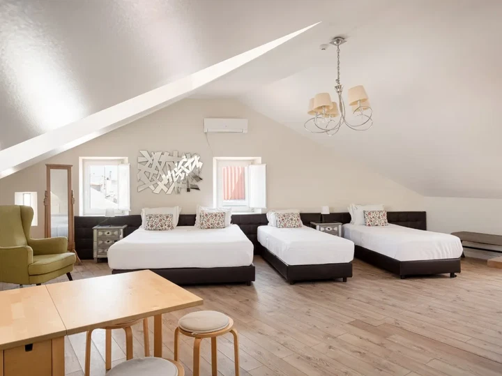 Top Floor    Sui7es Guest House Cascais - Estoril
